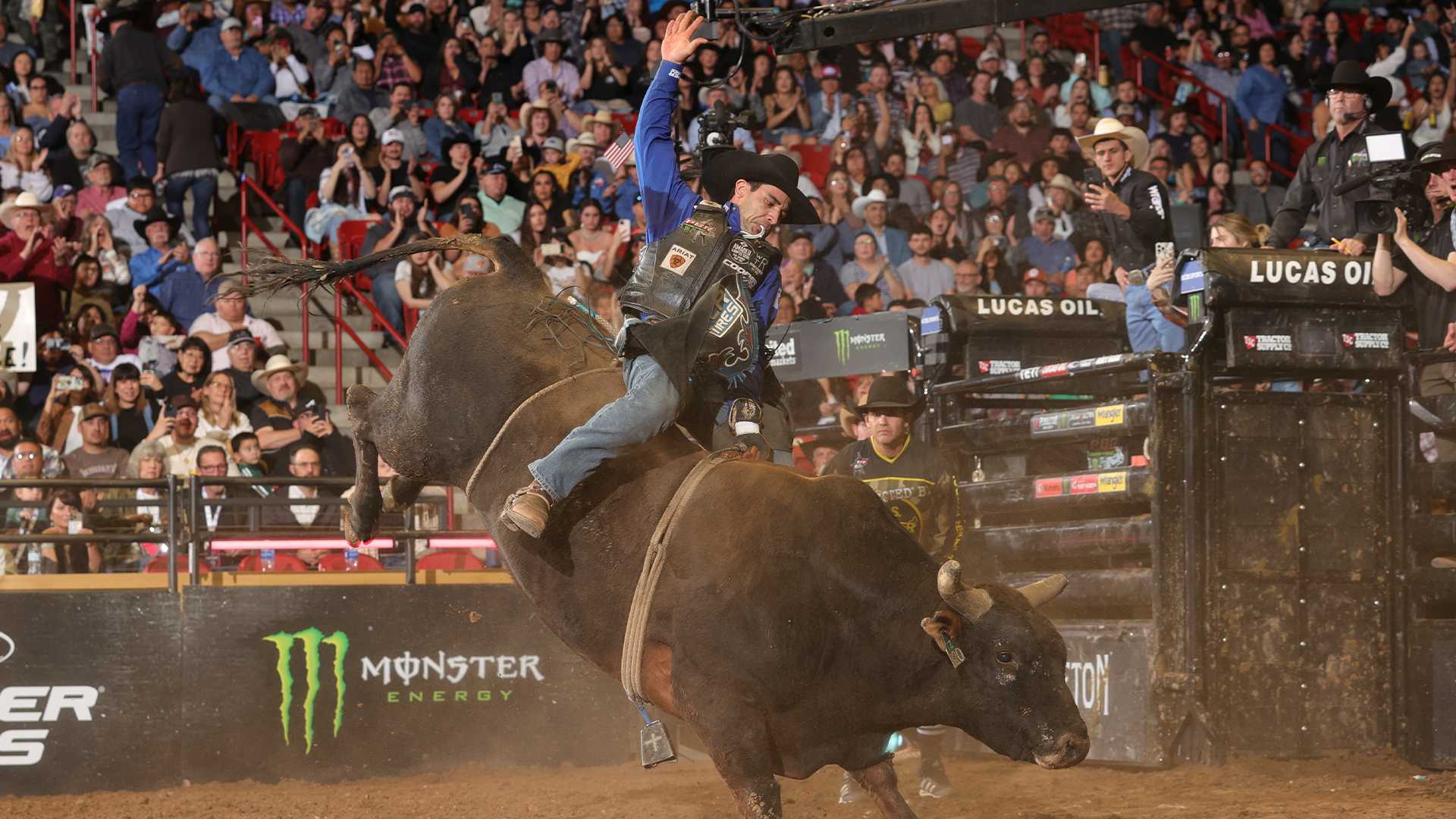 PBR | Florida Freedom's Thiago Salgado wins Round 2 of PBR Albuquerque Ty Murray Invitational